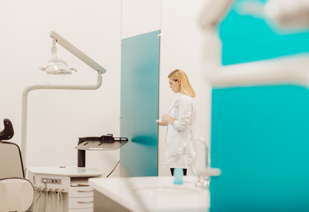 Dr. Julie Ruppel | Amazing Smiles Orthodontics